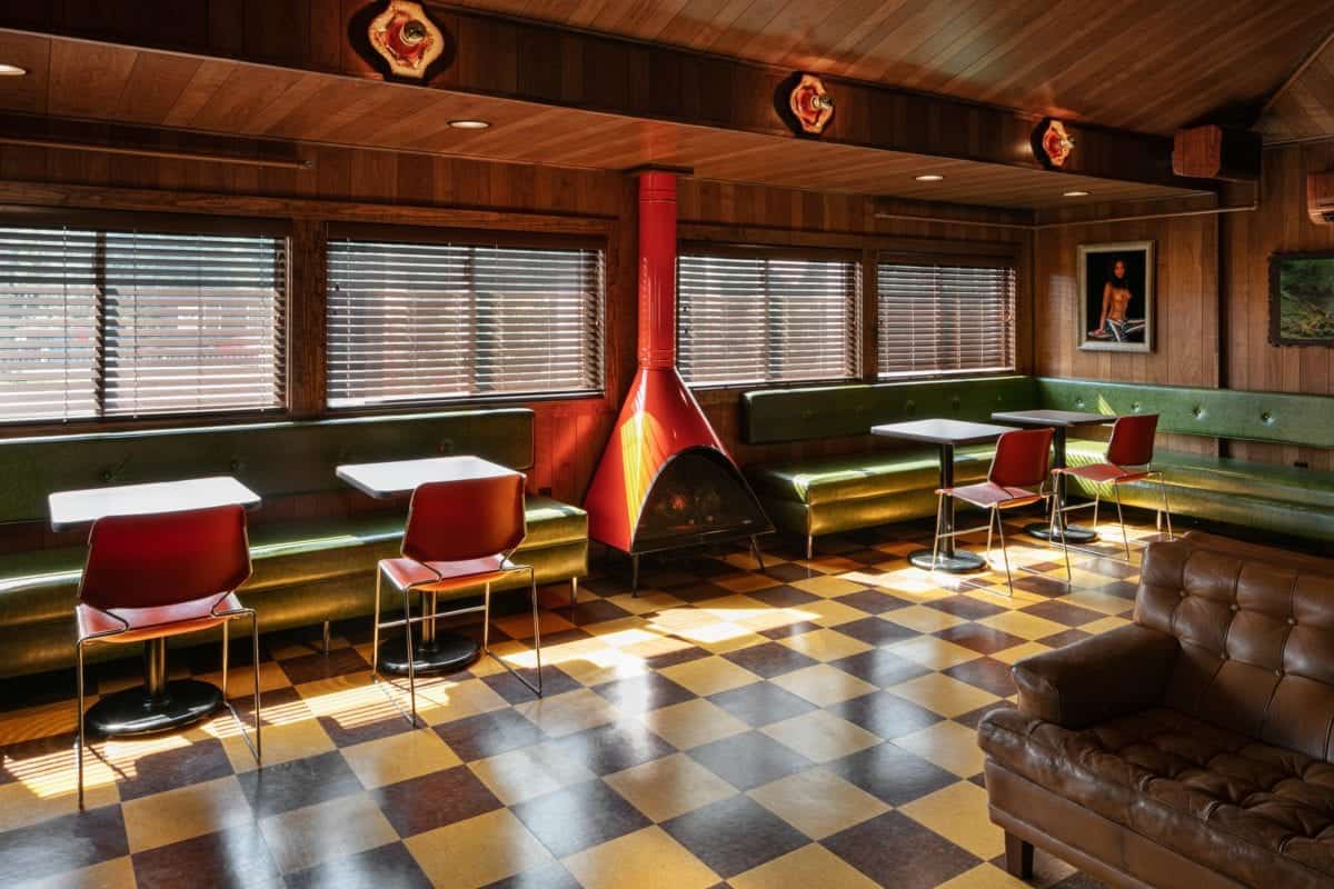 Bar - The Dive Motel